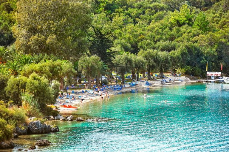 15 BEST Baby And Toddler Friendly Places To Stay In Corfu 😀