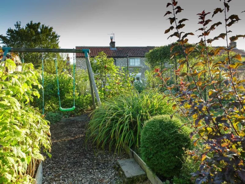 50 BEST Baby & Toddler Friendly Cottages In UK 2025