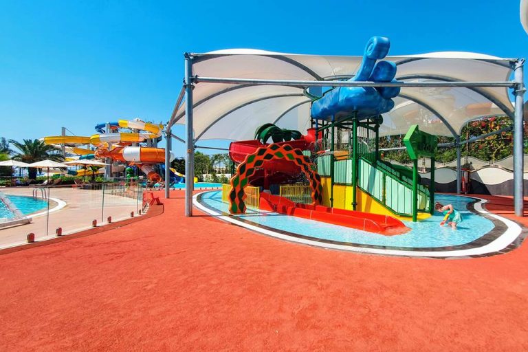 15 Best Hotels in Turkey With Splash Parks!