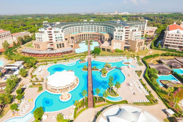 15 Best Hotels in Turkey With Splash Parks!