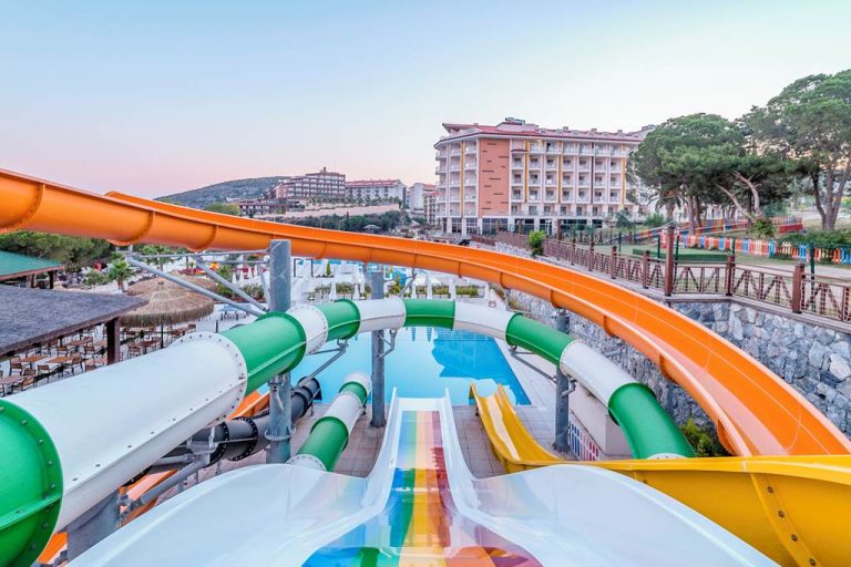 15 Best Hotels in Turkey With Splash Parks!