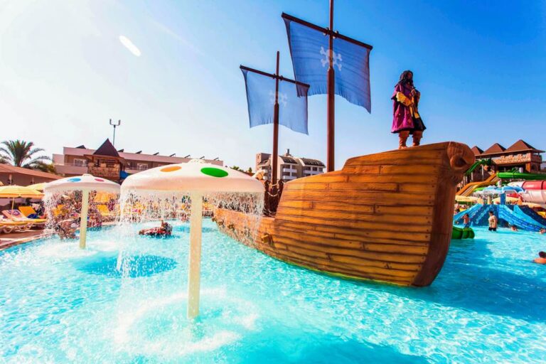 15 Best Hotels in Turkey With Splash Parks!