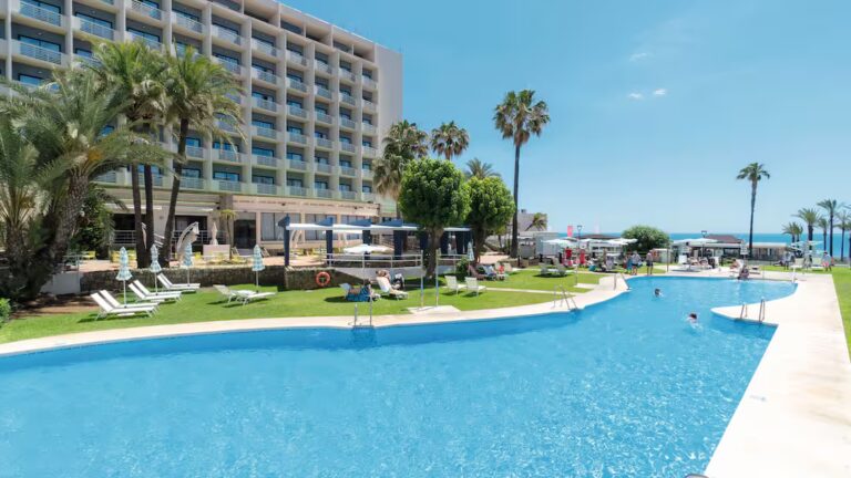 13 Best Family Friendly Hotels In Spain Near The Beach!