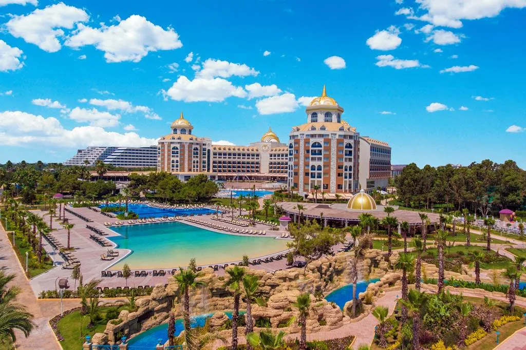 10 Best All Inclusive Resorts with Waterslides In Europe!